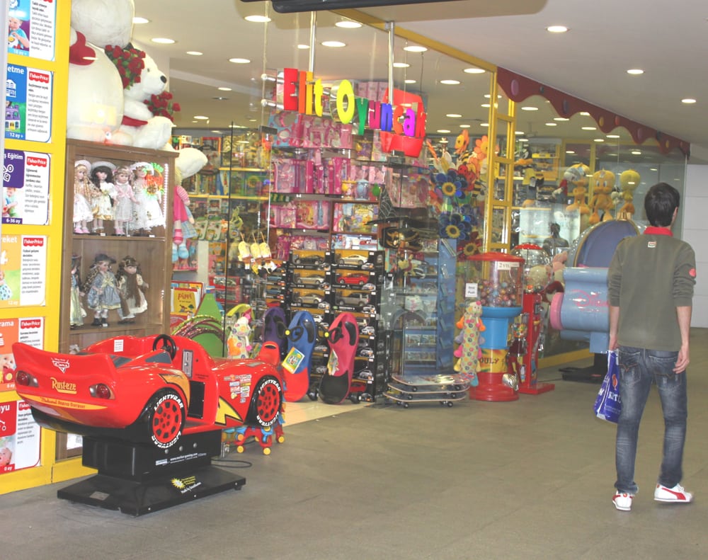 ELIT OYUNCAK - Updated December 2024 - Büyükdere Cad., İstanbul, Turkey ...