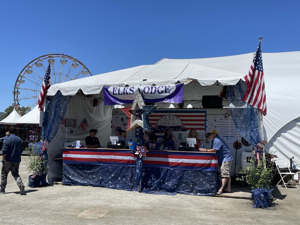 SAN RAFAEL ELKS LODGE 1108 - Updated December 2025 - 17 Photos & 19 ...