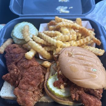 DAVE’S HOT CHICKEN - Updated October 2025 - 78 Photos & 40 Reviews ...