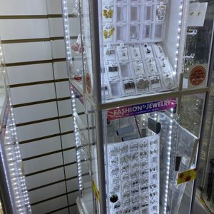 TISUN BEAUTY - Updated January 2025 - 47 Photos & 50 Reviews - 9011 S ...