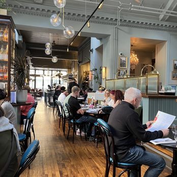 BROWNS- EDINBURGH - Updated August 2025 - 83 Photos & 76 Reviews - 131 ...