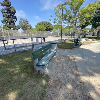 JOSLYN PARK - Updated October 2025 - 99 Photos & 58 Reviews - 633 Kensington Rd, Santa Monica ...