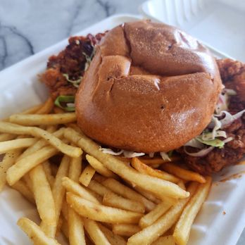 STREETS FINE CHICKEN - Updated July 2024 - 1365 Photos & 1045 Reviews ...