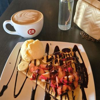 COLADOS COFFEE & CREPES - Updated December 2025 - 227 Photos & 203 ...