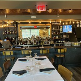 CAST IRON CHEF CHOP HOUSE & OYSTER BAR - Updated December 2025 - 839 ...