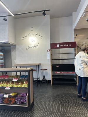 PRET A MANGER - Updated December 2025 - 61 Photos & 68 Reviews - 1828 L ...
