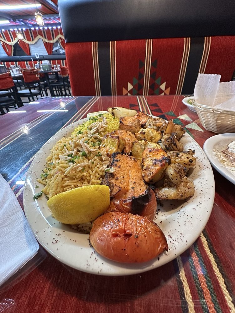 GRILL HOUSE - Updated April 2025 - 13 Photos - 3905 52nd St, Kenosha ...