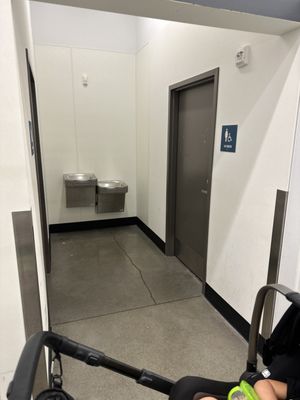 WALGREENS - Updated January 2026 - 20 Photos & 82 Real Reviews - 15585 ...