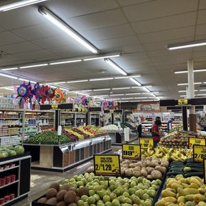 EL RANCHO SUPERMERCADO - 18 Photos & 10 Reviews - 4450 W Jefferson Blvd ...