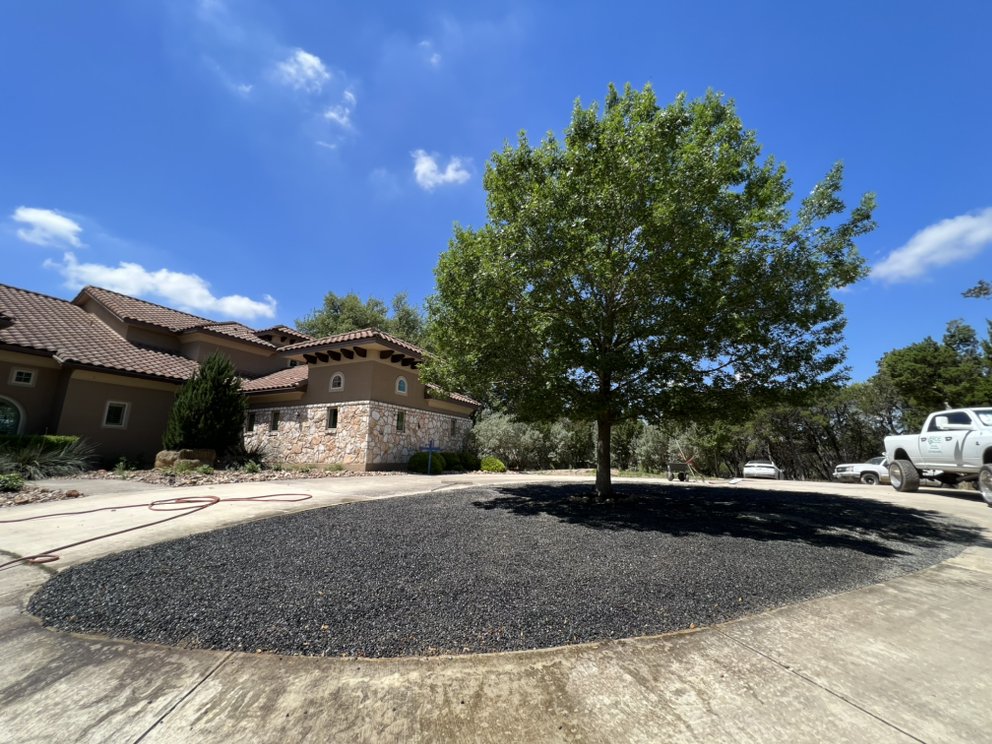 VERDE LAWN SCAPES - San Antonio, Texas - Lawn Services - Phone Number ...