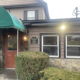 DELTA LAKE INN - Updated June 2025 - 122 Photos & 89 Reviews - 8524 ...