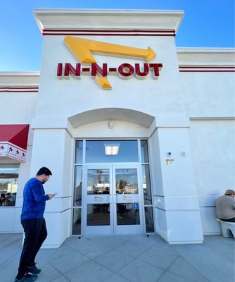 IN-N-OUT BURGER - Updated December 2025 - 123 Photos & 40 Reviews ...