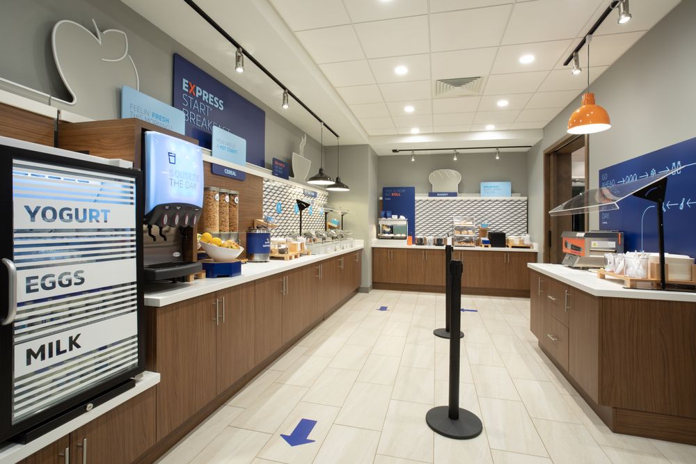 HOLIDAY INN EXPRESS & SUITES MERIDIAN-BOISE WEST - Updated December ...