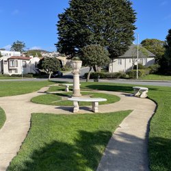 INGLESIDE TERRACES SUNDIAL - 51 Photos & 26 Reviews - Ingleside Terrace ...