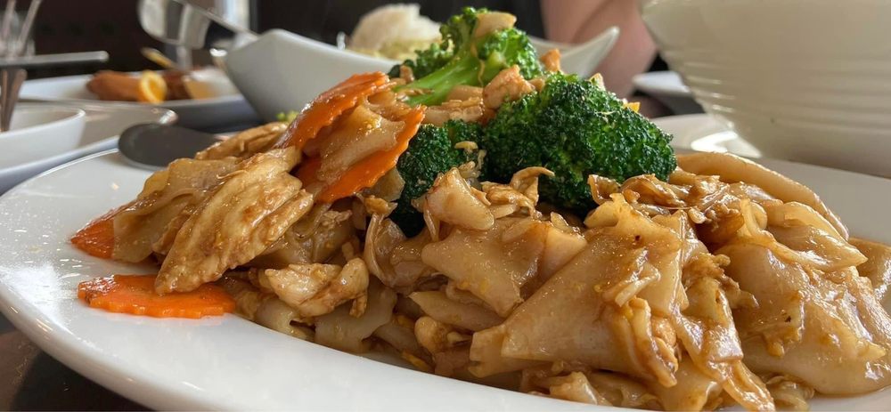 SEE FAH THAI CUISINE - Updated September 2025 - 175 Photos & 99 Reviews ...