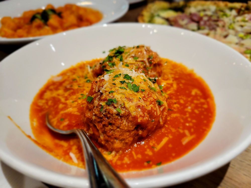 SPACCA NAPOLI - Updated November 2024 - 223 Photos & 181 Reviews - 2801 ...