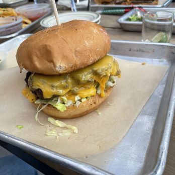 GOODFRIEND BEER GARDEN & BURGER HOUSE - Updated December 2025 - 632 ...