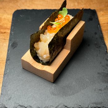 SUSHIRO THE HANDROLL BAR - Updated July 2024 - 139 Photos & 34 Reviews ...