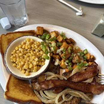 SHELLIE’S COUNTRY CAFE - Updated November 2025 - 85 Photos & 181 ...