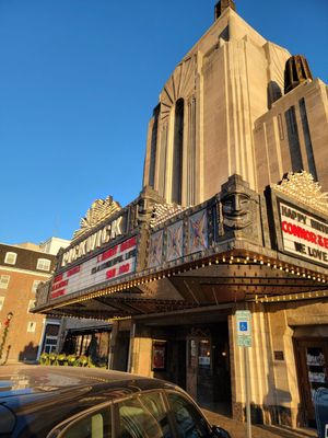 PICKWICK THEATER - Updated October 2025 - 104 Photos & 155 Reviews - 5 ...