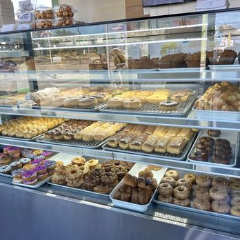 MOON DONUTS - Updated November 2024 - 630 Photos & 429 Reviews - 1000 ...