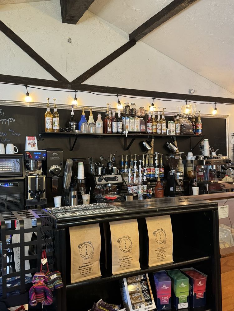 ALIEN JAVA - Updated September 2025 - 33 Photos - 51689 NC-12, Frisco, North Carolina - Coffee ...