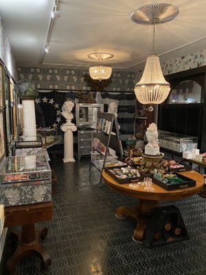 ABOUTUS - Updated December 2025 - 12 Photos - 975 Parsons Ave, Columbus, Ohio - Gift Shops ...