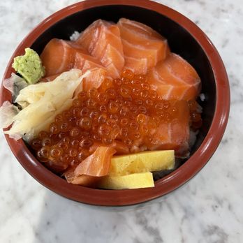 MOMI MARKET - Updated July 2024 - 137 Photos & 71 Reviews - 1036 S Miami Ave, Miami, Florida ...