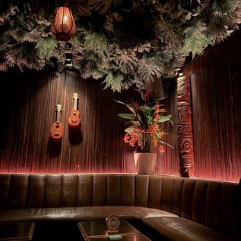 THREE DOTS AND A DASH - Updated January 2025 - 5733 Photos & 4063 ...