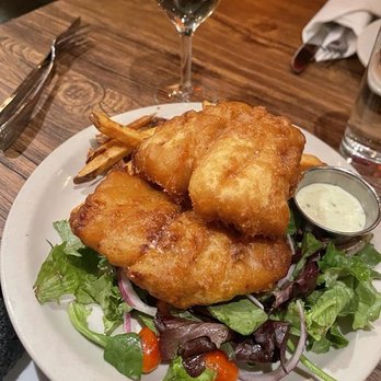 RED DOT RESTAURANT & BAR - Updated December 2025 - 108 Photos & 326 ...