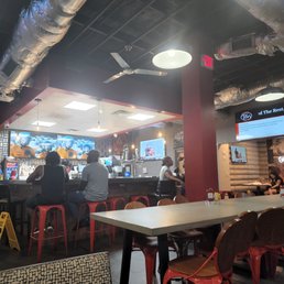 RESTAURANT 10 - Updated January 2026 - 371 Photos & 337 Reviews - 10 ...