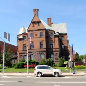 GANNON UNIVERSITY - Updated December 2025 - 10 Photos - 109 University ...