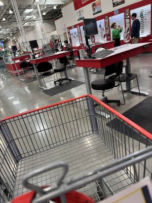 COSTCO WAREHOUSE - Updated January 2026 - 105 Photos & 98 Reviews ...