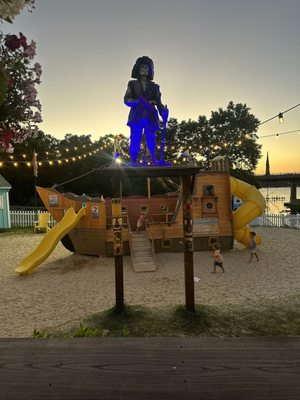 COCONUT JOE’S BAR & GRILL - Updated December 2025 - 90 Photos & 49 ...