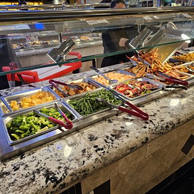 SUPER GOLDEN BUFFET - Updated July 2025 - 52 Photos & 13 Reviews - 915 ...