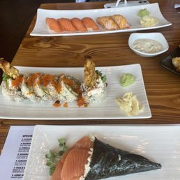 BLUE ISLAND SUSHI AND ROLL - Updated November 2024 - 409 Photos & 468 ...