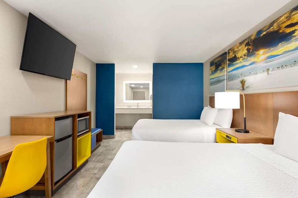 DAYS INN BY WYNDHAM RUIDOSO DOWNS - Updated June 2025 - 44 Photos & 11 ...
