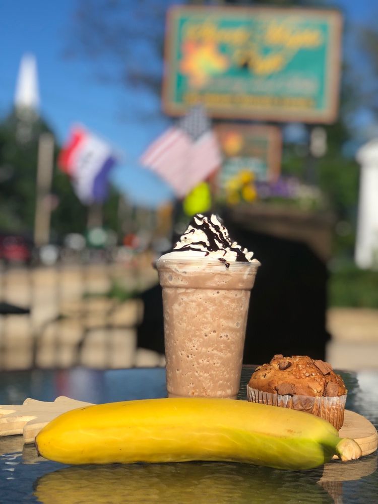 SWEET MAPLE CAFE - Updated June 2025 - 110 Photos & 167 Reviews - 80 ...