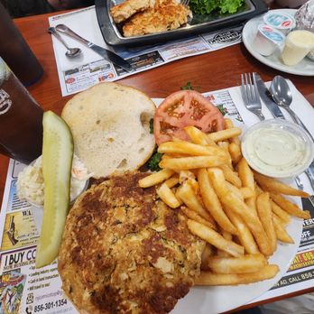 BLUE BIRD DINER - Updated September 2025 - 25 Photos & 26 Reviews - 231 ...