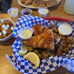FRANK’S FAMOUS CHICKEN & WAFFLES - Updated April 2026 - 592 Photos ...