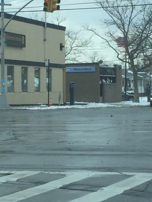 QUEENS PUBLIC LIBRARY - HOWARD BEACH - Updated October 2025 - 12 Photos ...