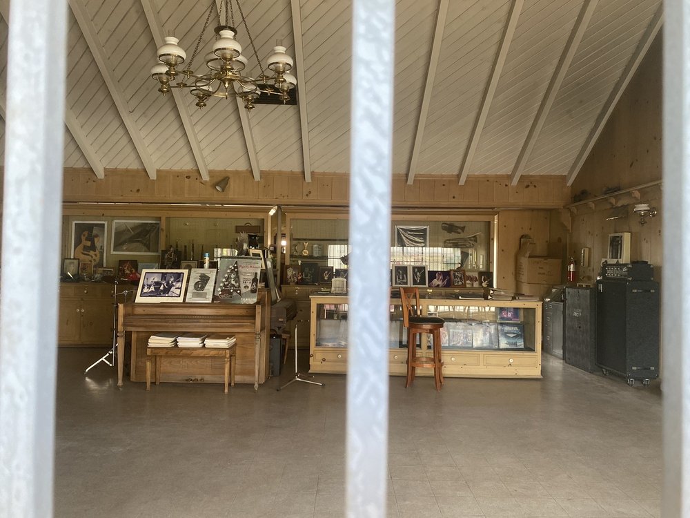 MUSONIA SCHOOL OF MUSIC - Updated October 2025 - 12111 Tiara St, Valley ...