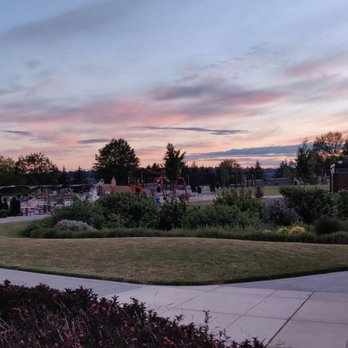 SUNSET NEIGHBORHOOD PARK - Updated October 2025 - 38 Photos & 10 ...