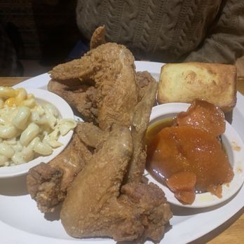 SOUTHERN HANDS HOMESTYLE COOKING - Updated July 2025 - 131 Photos & 167 ...