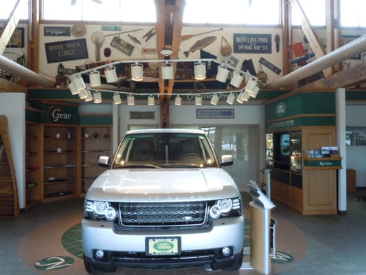 LAND ROVER PEABODY - Updated December 2025 - 28 Photos & 58 Reviews ...