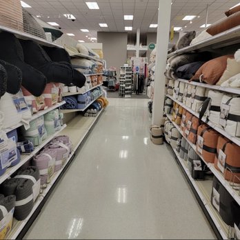 TARGET - Updated December 2025 - 74 Photos & 22 Reviews - 18275 Kenrick ...