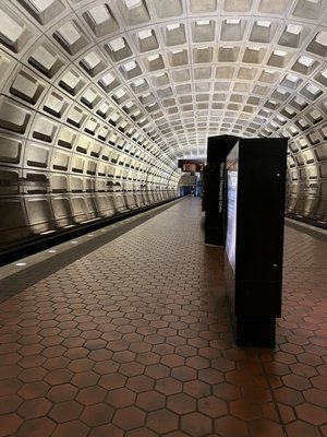 SHAW-HOWARD U METRO STATION - Updated October 2025 - 60 Photos - 1701 ...