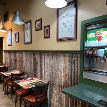 WINGSTOP - Updated July 2025 - 71 Photos & 124 Reviews - 8725 Roswell ...