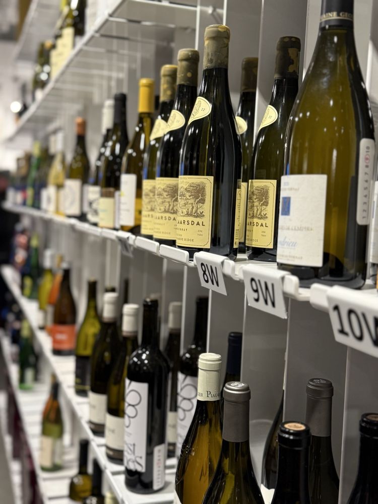 BLACK-OWNED IN BOSTON: WINE TASTING @ THE URBAN GRAPE - Updated March ...