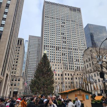 ROCKEFELLER CENTER - Updated August 2024 - 5348 Photos & 912 Reviews ...